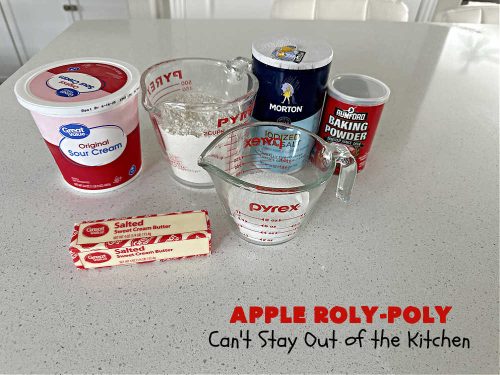 Apple Roly-Poly – Can't Stay Out of the Kitchen