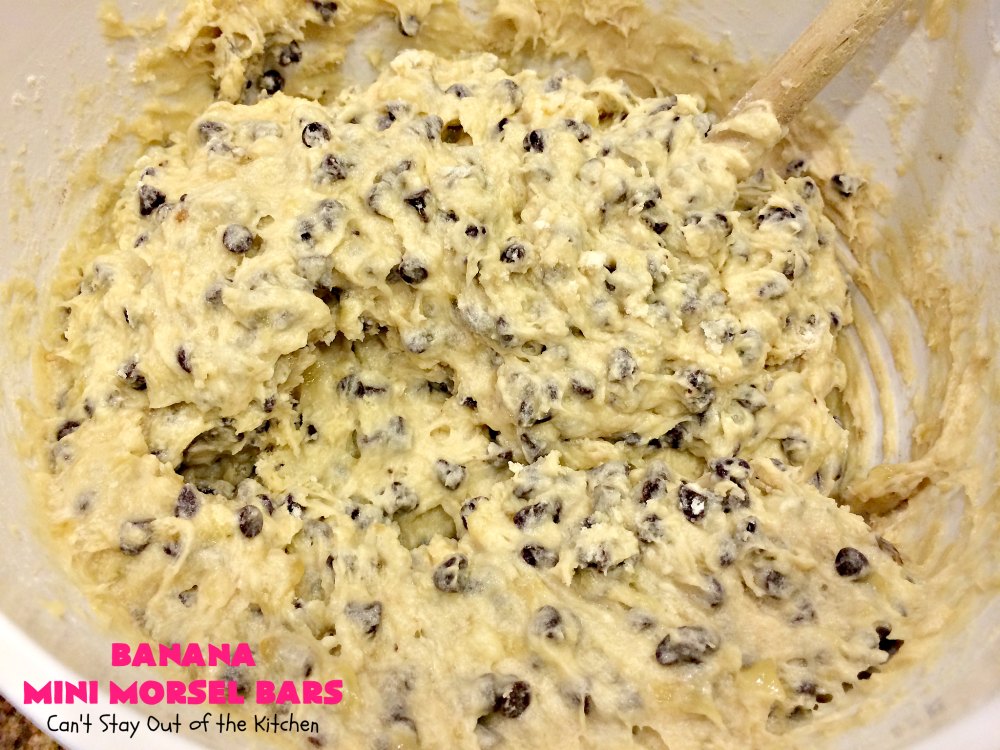 Banana Mini Morsel Bars – Can't Stay Out of the Kitchen