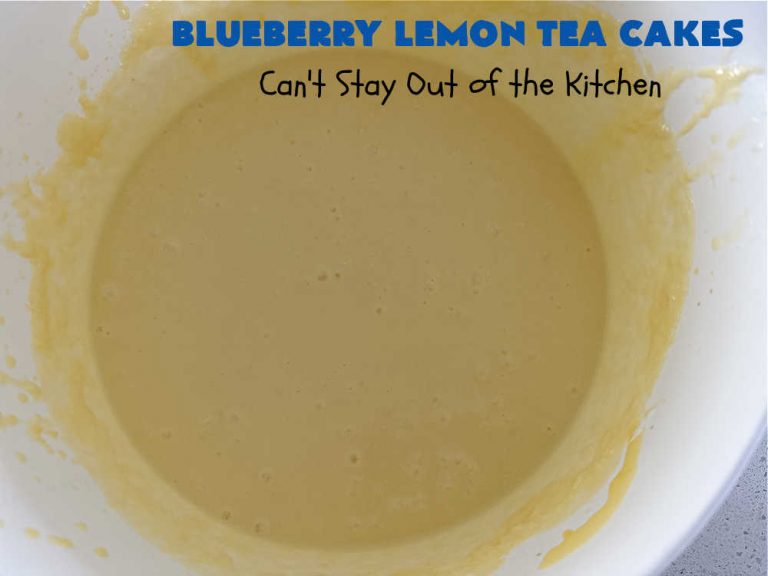 Blueberry Lemon Tea Cakes – Can't Stay Out of the Kitchen