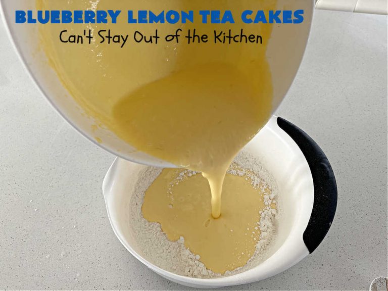 Blueberry Lemon Tea Cakes – Can't Stay Out of the Kitchen