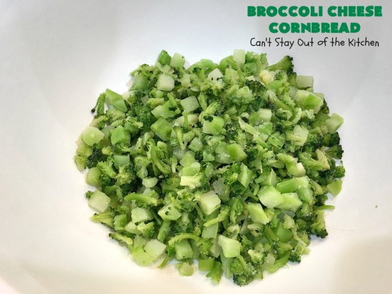 Broccoli Cheese Cornbread – Can't Stay Out of the Kitchen