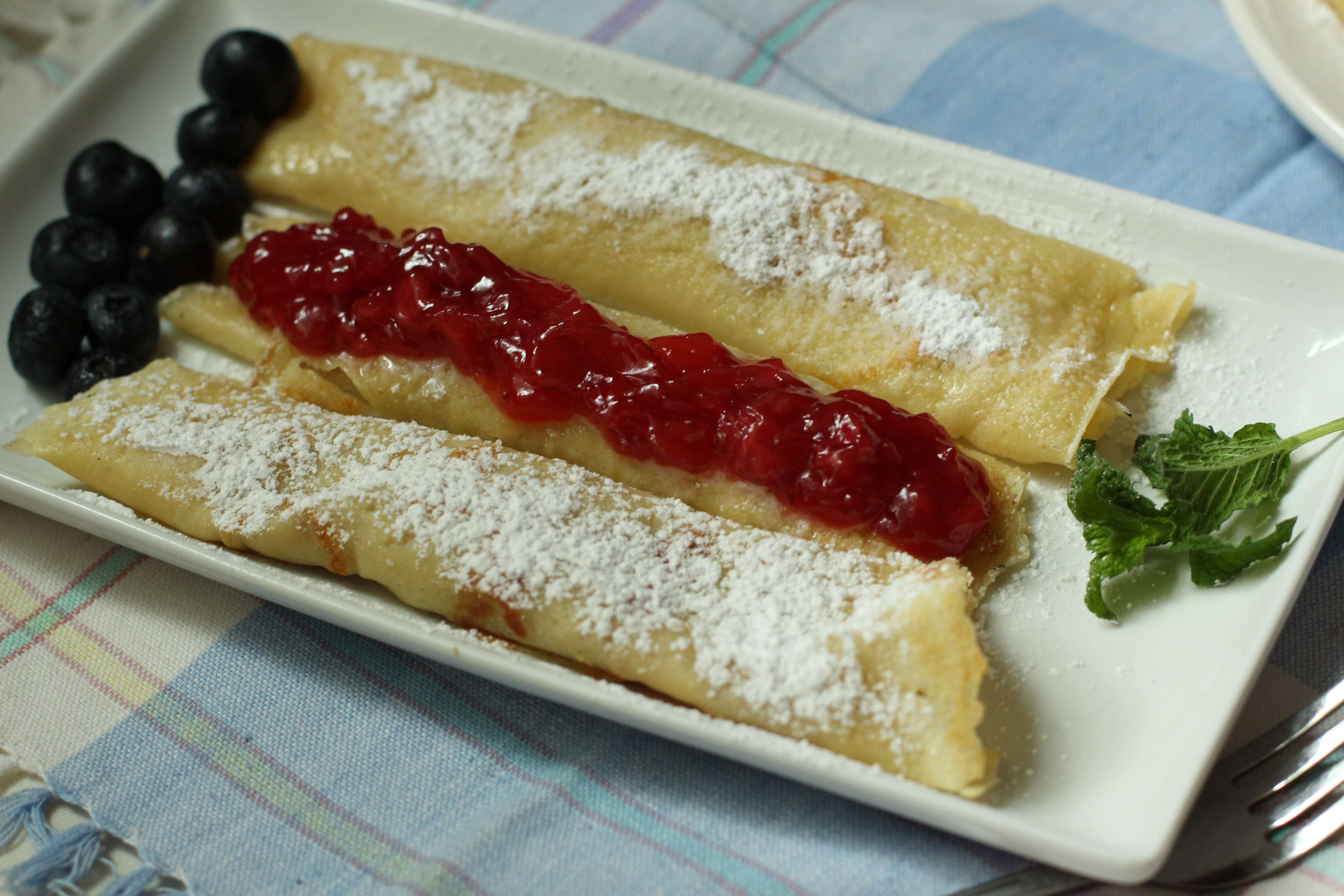 We used to serve Strawberry Breakfast Crepes for dinner all the time ...