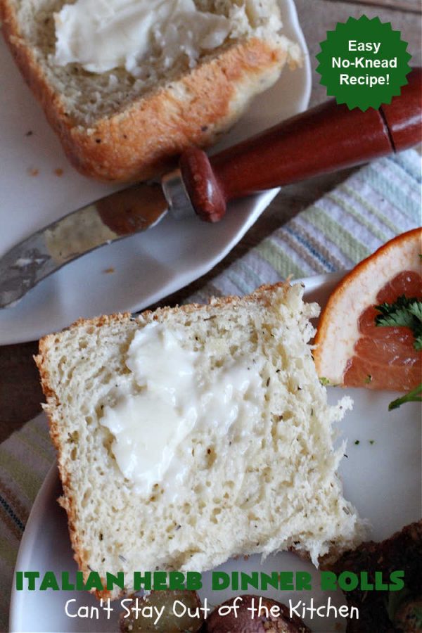 Italian Herb Dinner Rolls – Can't Stay Out of the Kitchen