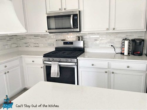 My Kitchen – Can't Stay Out of the Kitchen