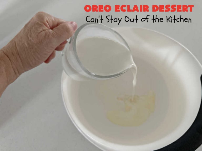Oreo Éclair Dessert – Can't Stay Out of the Kitchen