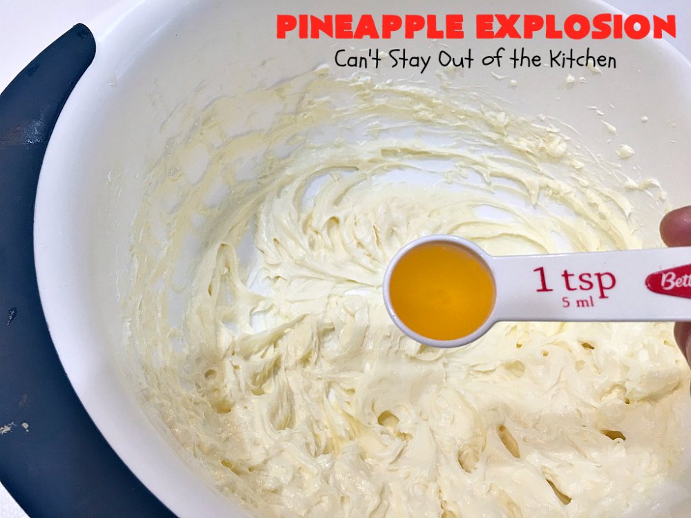 Pineapple Explosion – Can't Stay Out of the Kitchen
