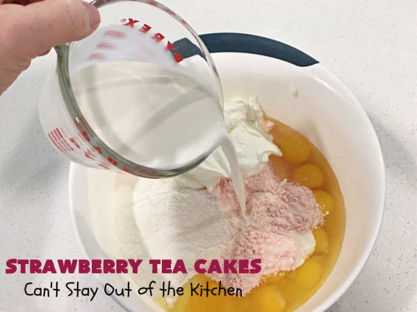 Strawberry Tea Cakes – Can't Stay Out of the Kitchen