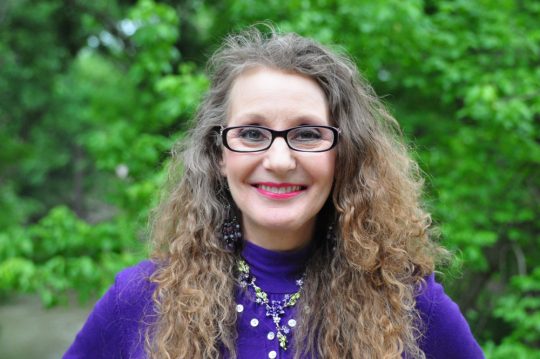 About – Can't Stay Out of the Kitchen